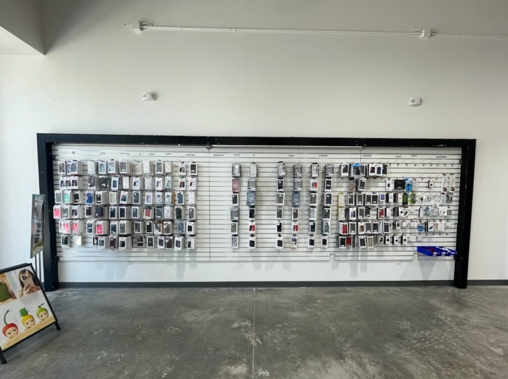 iProtech - The Collection Riverpark iProtech phone repair The ...